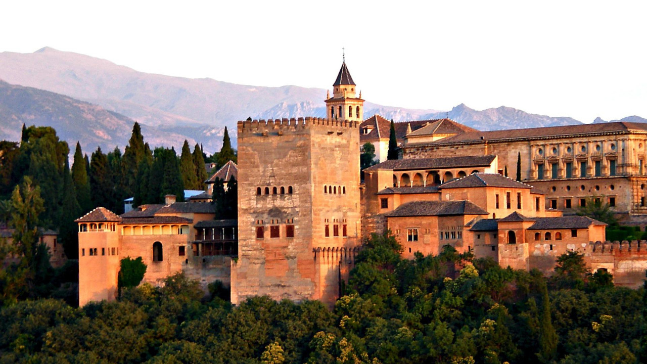 ¿Por qué hacer turismo en Andalucía?